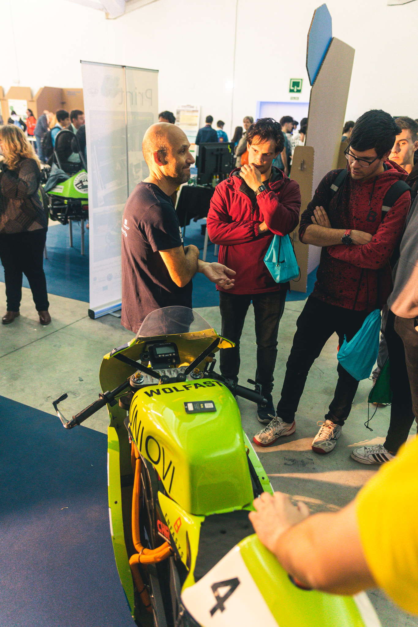 Wolfast en la primera Feria de la Ciencia y la Innovación – Wolfast UniOvi